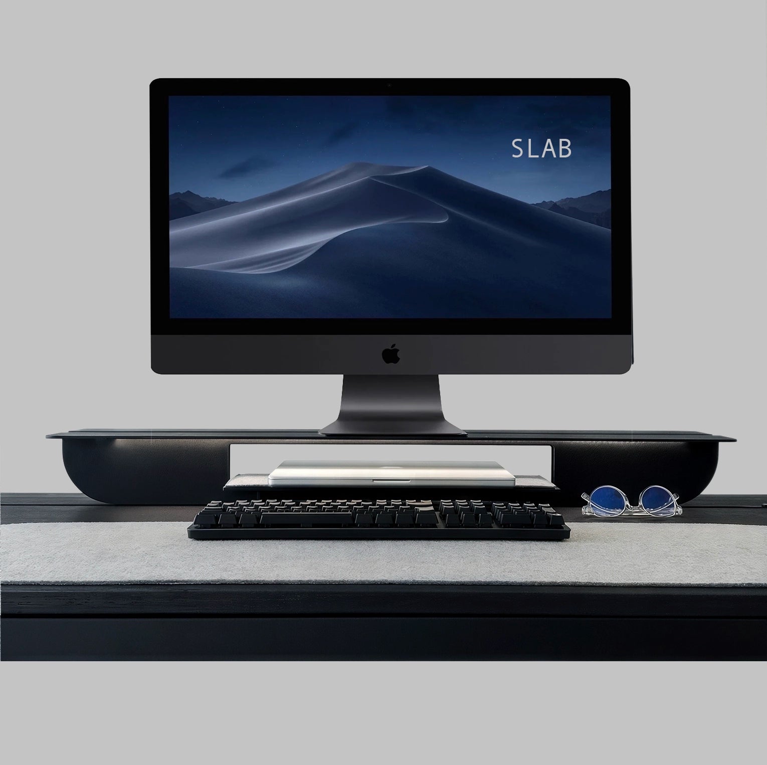 SLAB M1 (monitor stand) – Desk