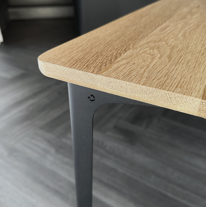 1.6 DESKTOP | SOLID OAK | 25MM ( no legs) – DESK-TOPIA-OFFICE DESKS